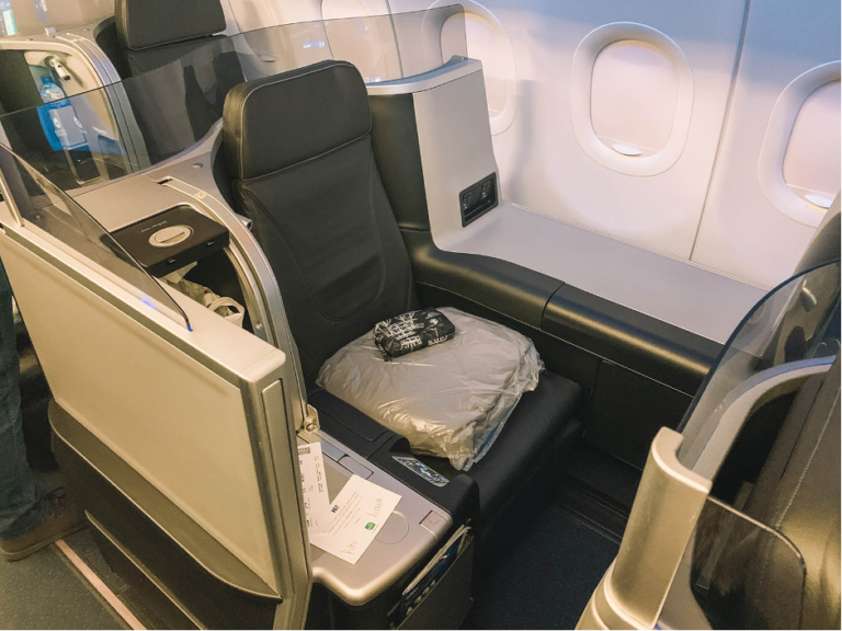 JetBlue Mint Review 2025: Is It Worth the Upgrade? - Business Class Flights