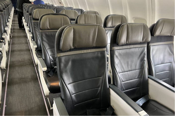 Unlock Luxury in the Skies: A Complete Review of AlaskaAirlines Premium ...