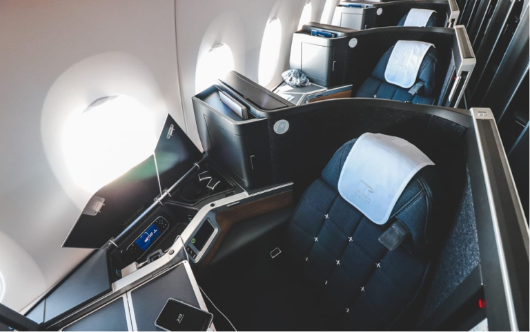 Your Guide to British Airways Club World: Seats, Dining, and More ...