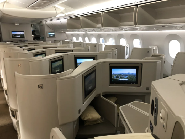 Flying in Style: Vietnam Airlines Business Class on the A350 and 787 ...